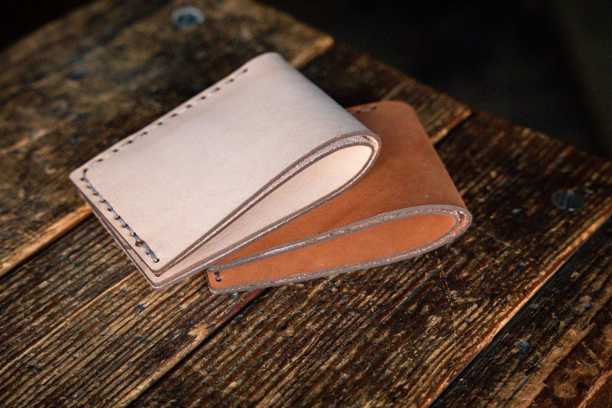 Handmade Leather Wallets For Everyday Carry – Craft and Lore