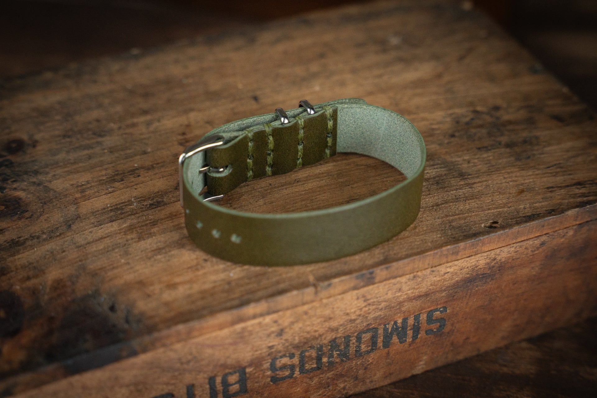 ZULU Leather Watch Strap Olive Green – Craft and Lore