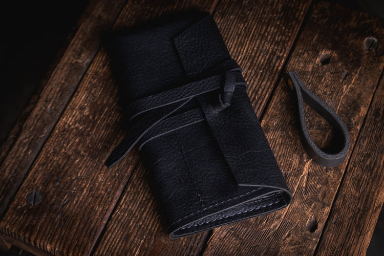 Rustic Leather Pipe Roll for Tobacco Smoking – Craft and Lore