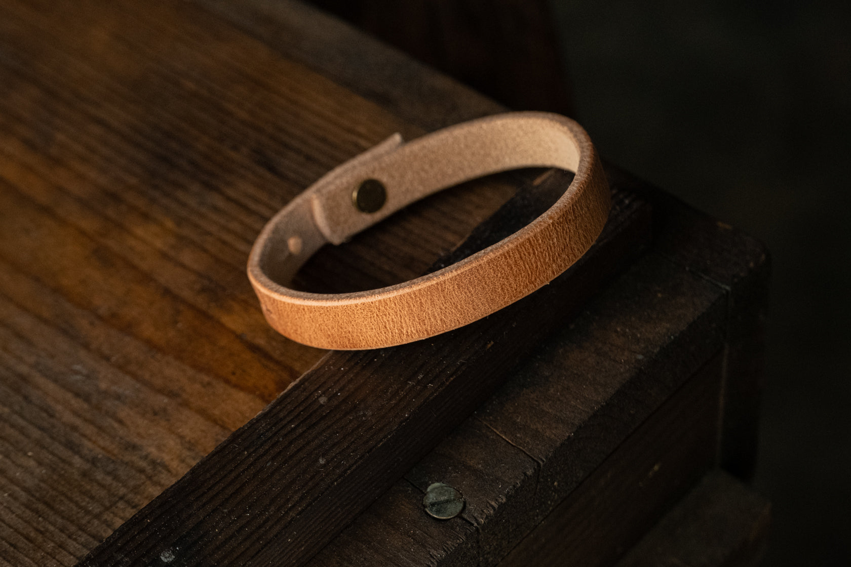 Mountain Cuff, Single Wrap Thick Leather Cuff Bracelet – Craft and Lore